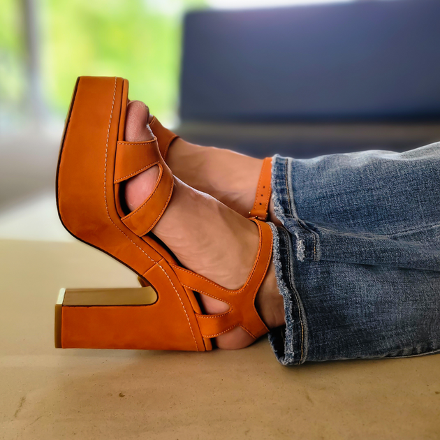 5 Ways to Wear Platform Sandals – Alysa Rene Boutique